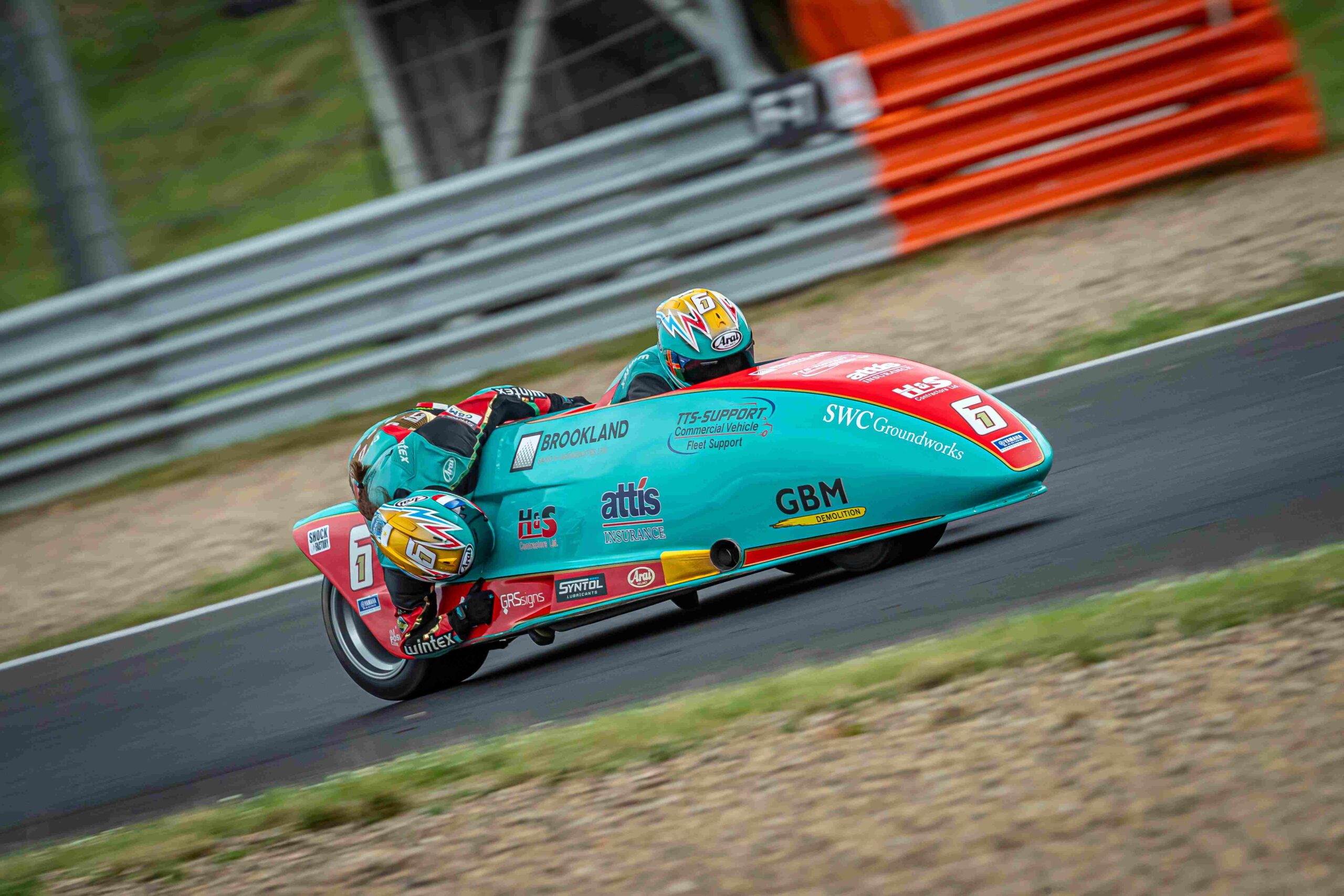 FIM/IDM Sidecar: Ellis/Clement in Q1 auf dem Vormarsch - IDM